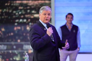 Popular Fox News male anchors you need to watch in 2023